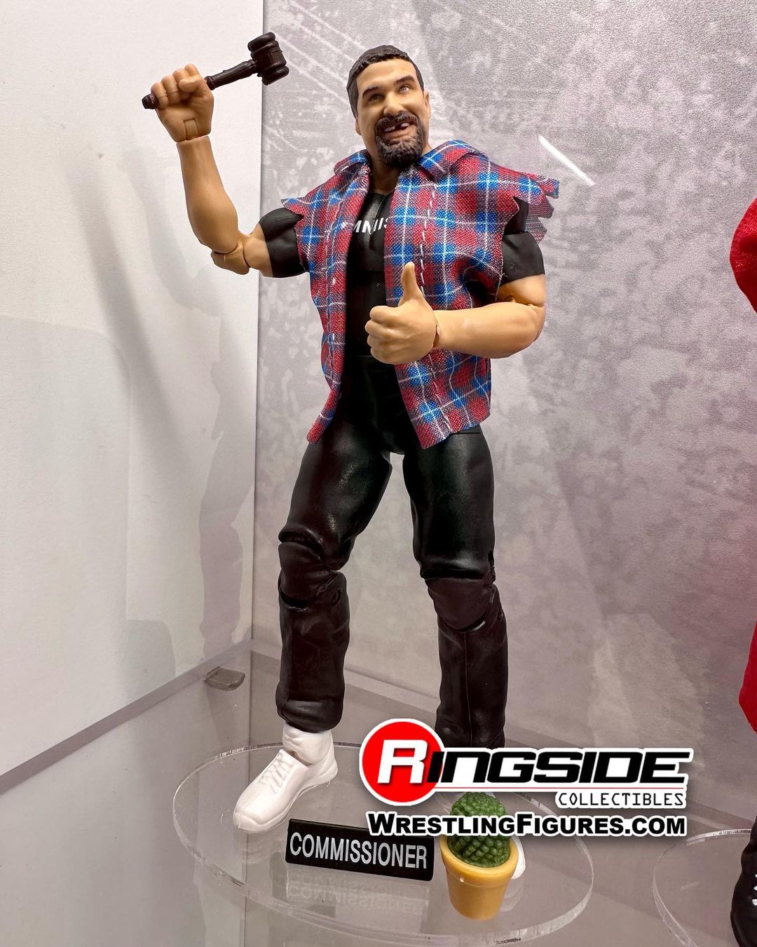 WWE Elite 102 on Display at WrestleMania Superstore: Gunther, Edge ...