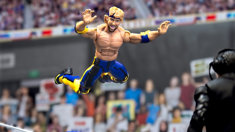 Logan Paul’s Dive on KSI in a Prime Bottle in Figure Photography ...