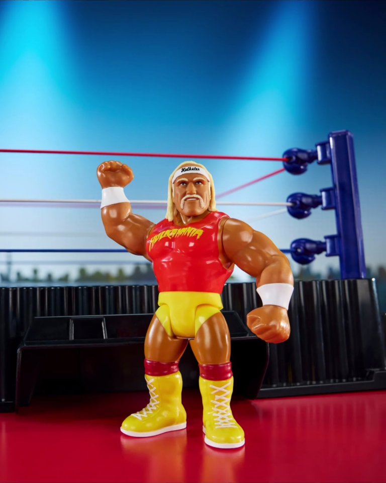 Photos: Hollywood Hulk Hogan WWE Best of Ultimate Edition & Retro ...