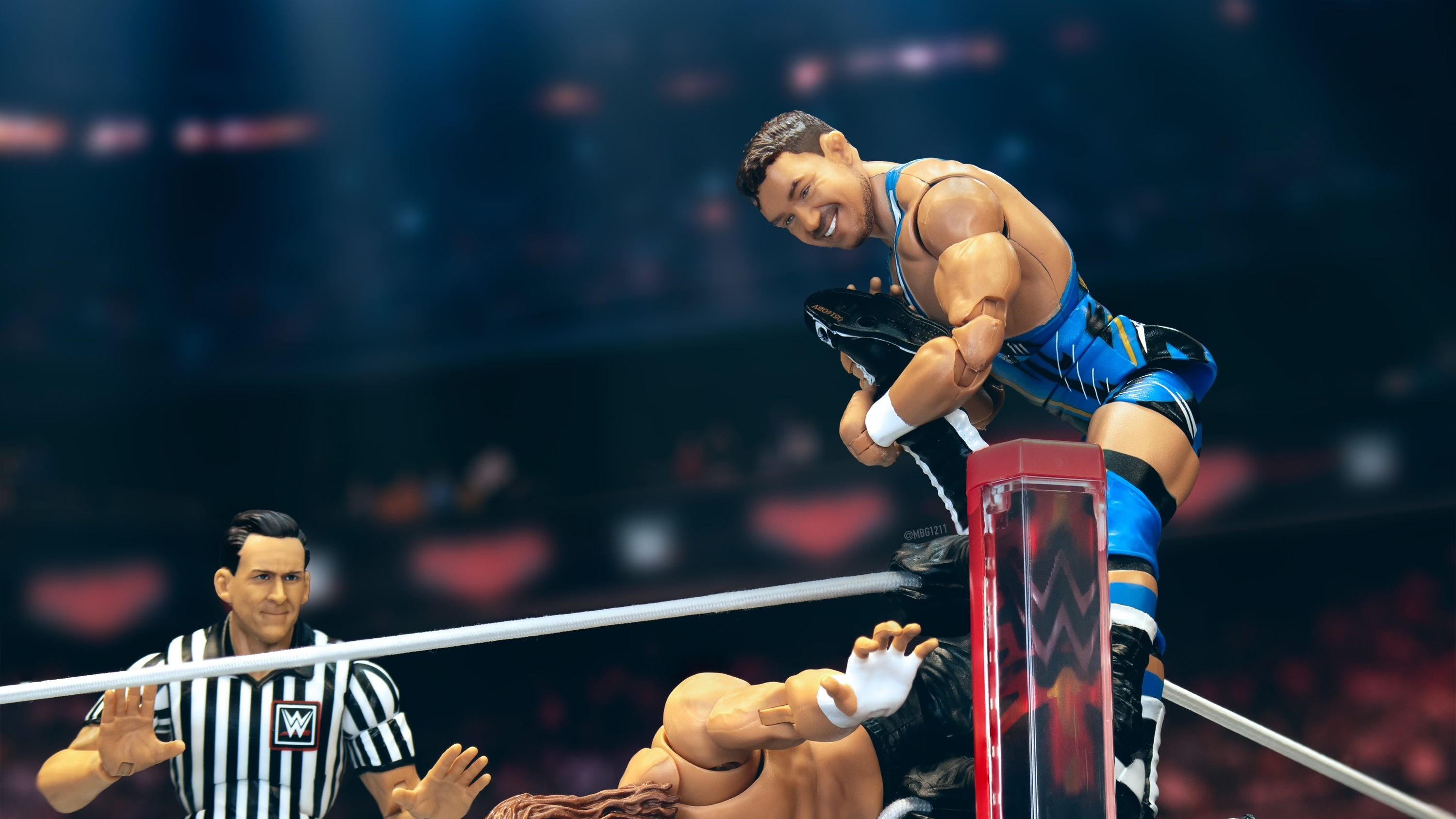 Chad Gable Turns on Sami Zayn in Figure Photography – Wrestling Figure News
