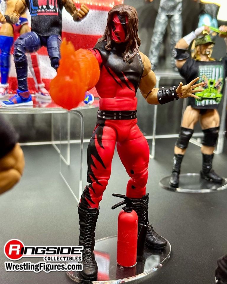 Pre-Order Alert: WWE Elite Defining Moments CM Punk, RVD, Kane & LA ...