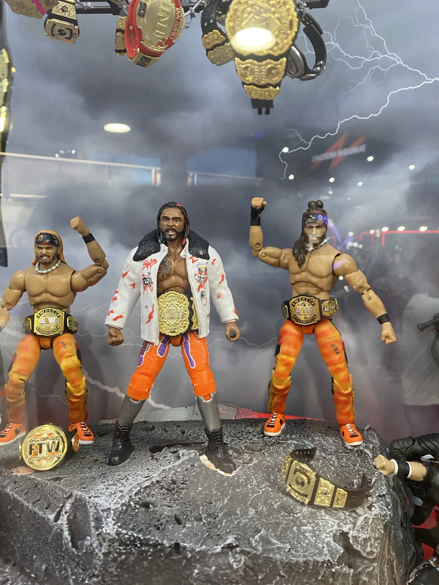 Comic-Con 2024: AEW Reveals (Night 1) – Wrestling Figure News
