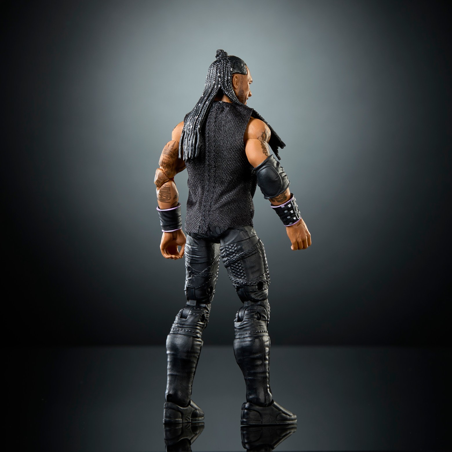 Photos: WWE Elite 122 Stone Cold Steve Austin, Creed Brothers, Andrade ...